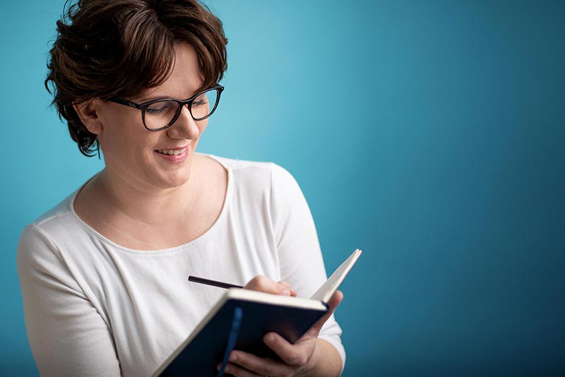 Vanessa Benz | Life Coach, Autorin & Künstlerin